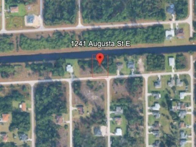 1241 Augusta St E, Lehigh Acres, FL 33974