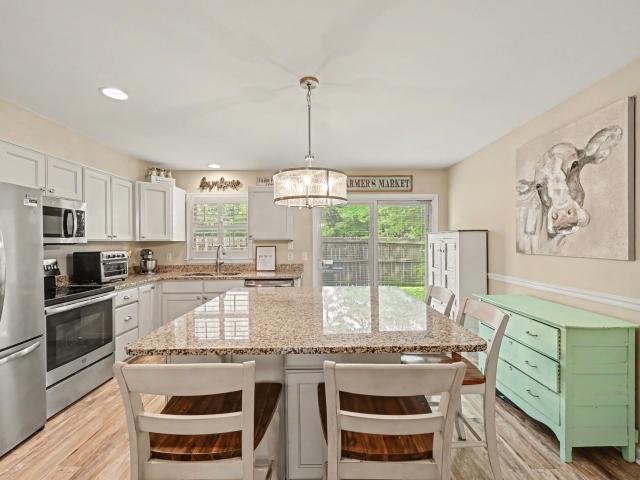 1241 Donaldson Court