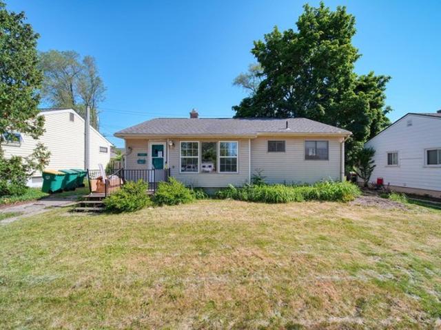 1241 Grove Rd, Ypsilanti, MI 48198