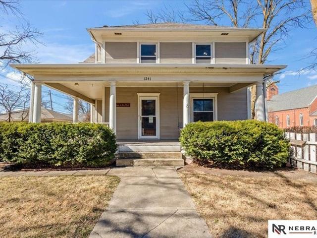 1241 Hawthorne Ave, Crete, NE 68333