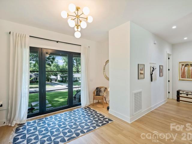 1241 Heather Lane
