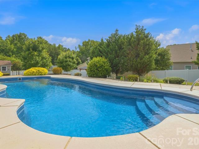1241 Horsesugar Road