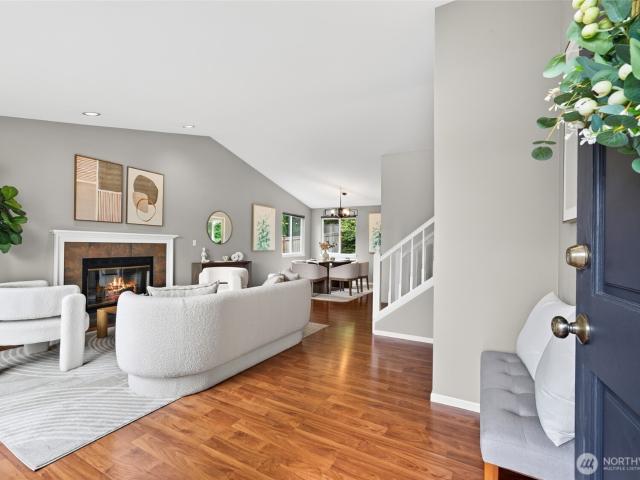 1241 rd Avenue NE