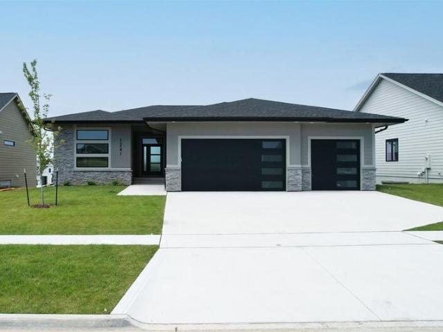 1241 S Radley Street, West Des Moines, IA 50266