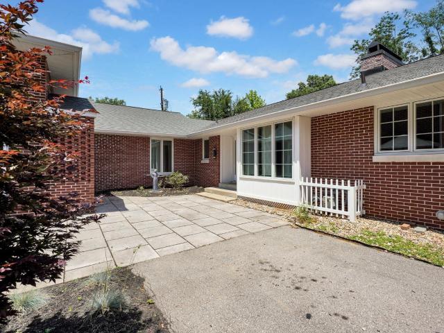 1241 S Winfield Road