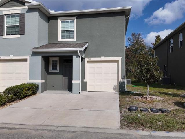1241 Yellow Finch Dr, Davenport, FL 33837 | MLS #S5141 | Compass