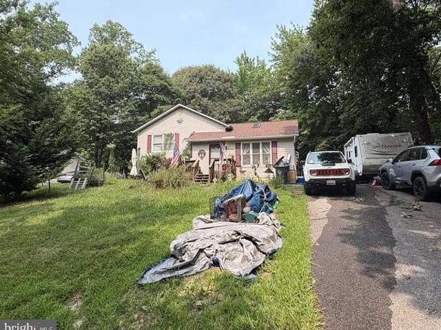 12423 San Jose Ln, Lusby, MD 20657