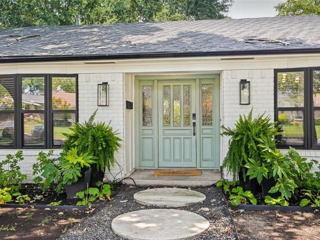 12420 Wood Manor Circle
