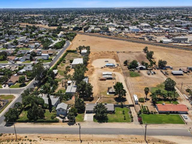 12420 Paddock Place