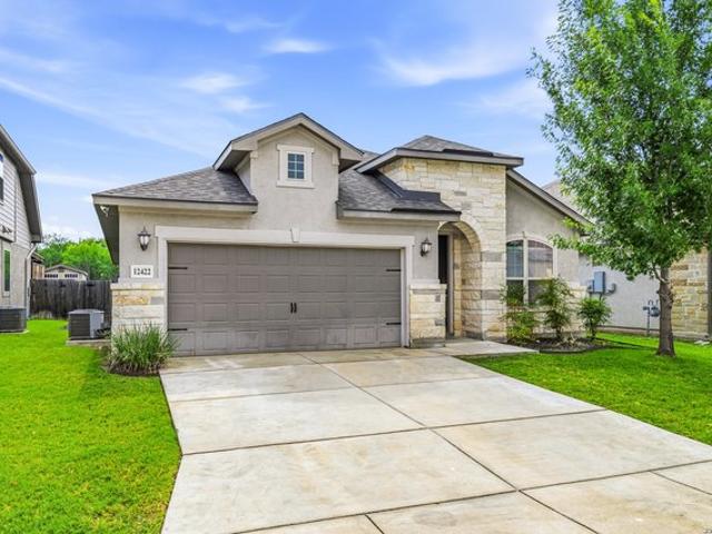12422 Chena Lk, San Antonio, TX 78249