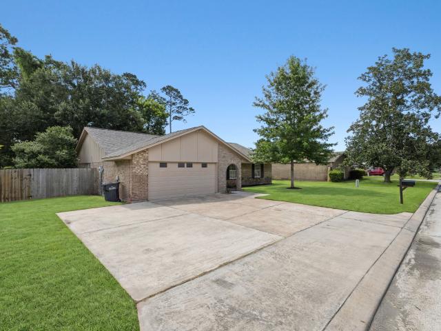 12422 Old River Drive