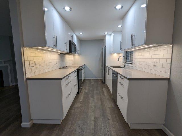 12422 SE 30th St Apt A4, Bellevue, WA 98005