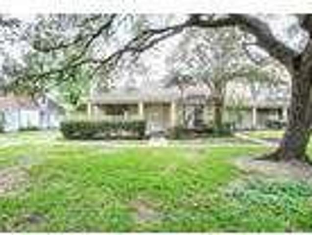 12427 W Village Drive Unit: A Houston Texas 77039