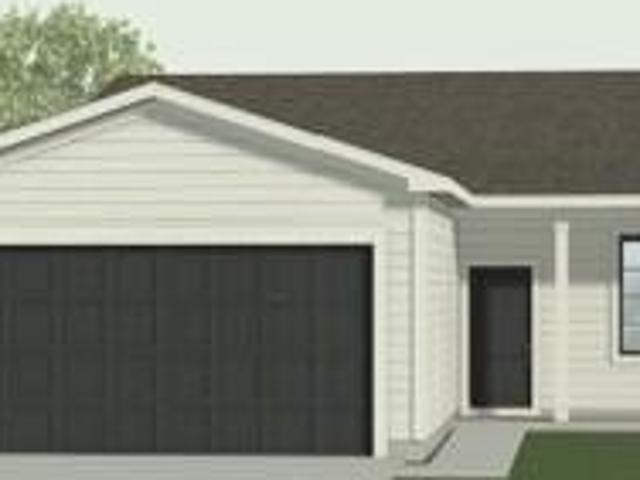 12427 S Redwood St, Lee's Summit, MO 64086