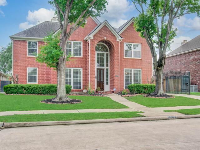 12427 Shadycrest Drive