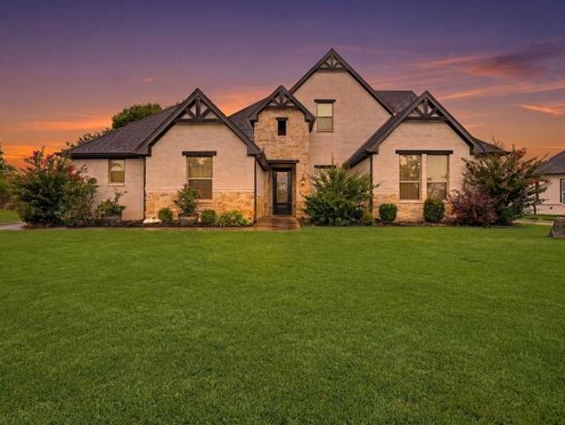 12424 Iris Ct, Fort Worth, TX 76126