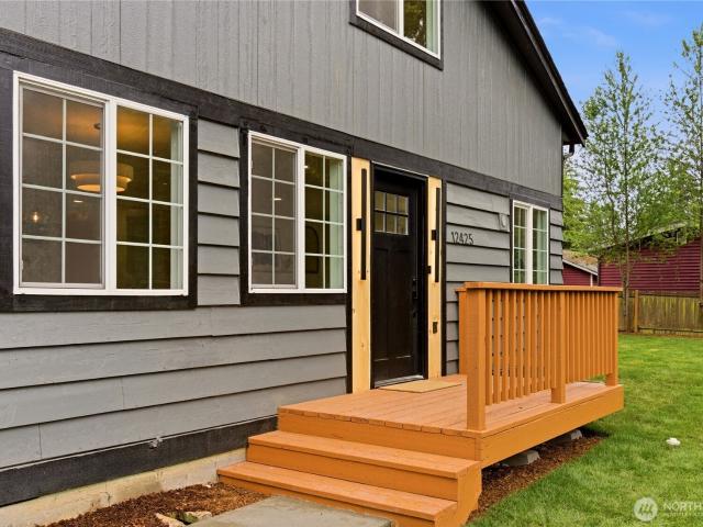 12425 9th Drive SE