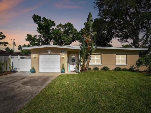 12425 136th Ln, Largo, FL 33774