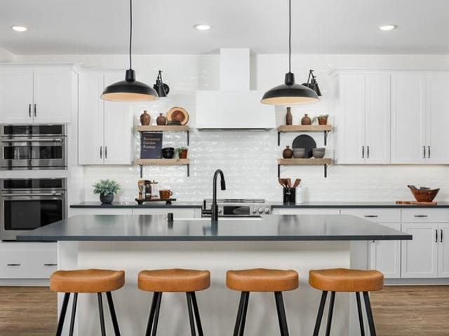 12425 Chelidon Way, Rancho Cordova, CA 95742
