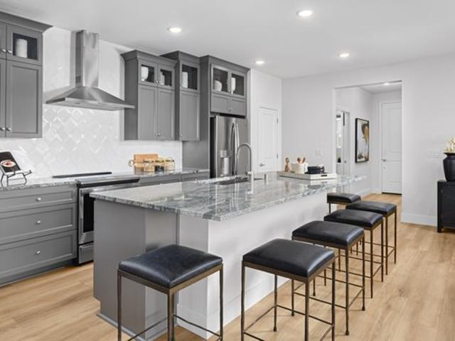 12425 Columbia Way, Rancho Cordova, CA 95742