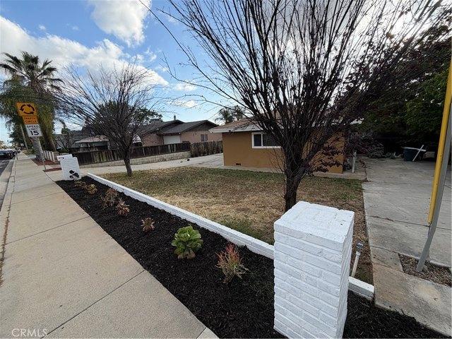 12426 2nd St, Yucaipa, CA 92399