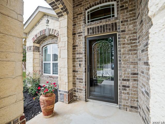 12426 Horse Crescent