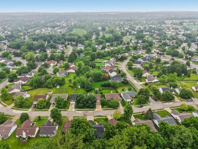 12428 Winding Creek Ln, Indianapolis, IN 46236 | MLS #22110