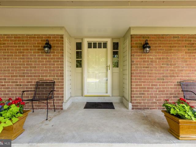 12428 Goldfinch Court