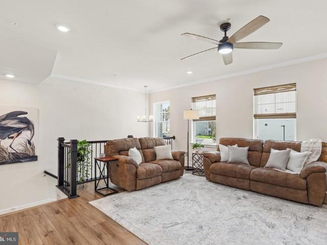 12428 Sea Oaks Lane # 5