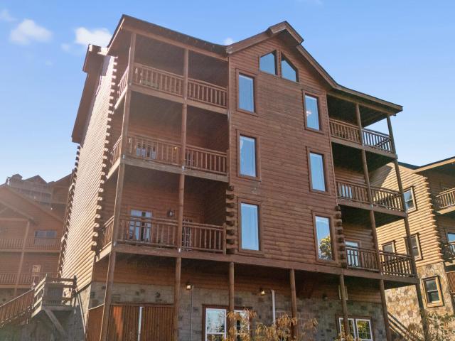 1242 Bird Nest Way, Sevierville, TN 37862 | MLS #1320