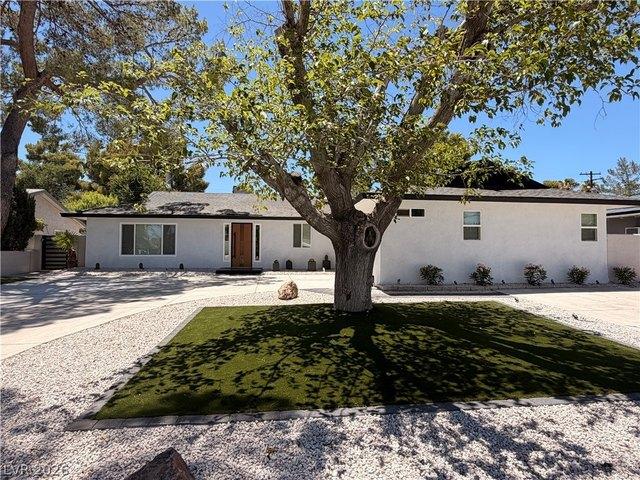 1242 Campbell Dr, Las Vegas, NV 89102