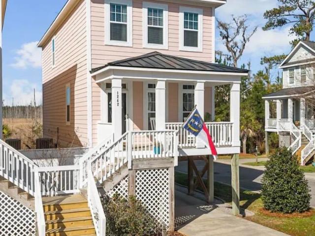 1242 Charleston Common Drive