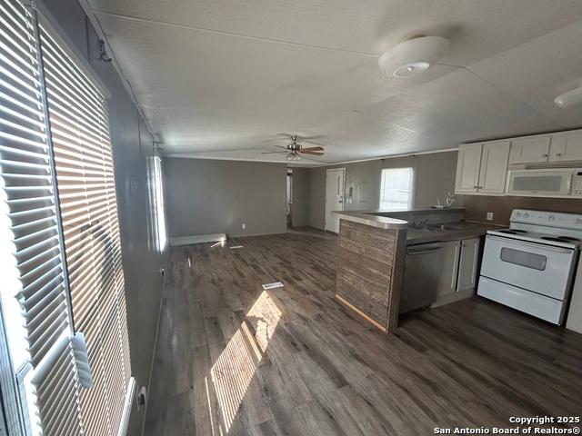 1242 Cologne Rd