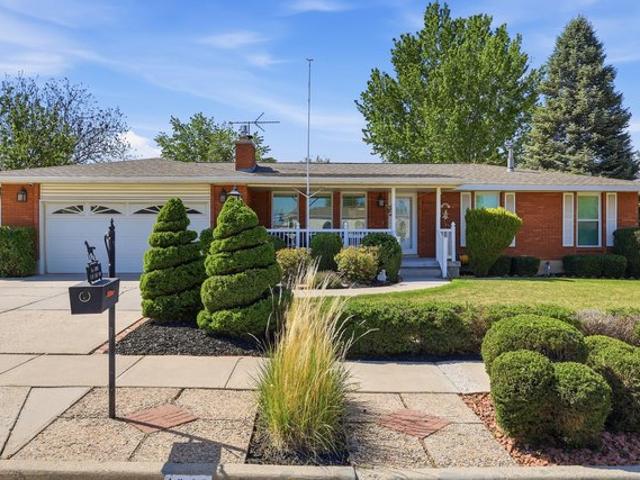 1242 E Earl Way S, Sandy, UT 84094