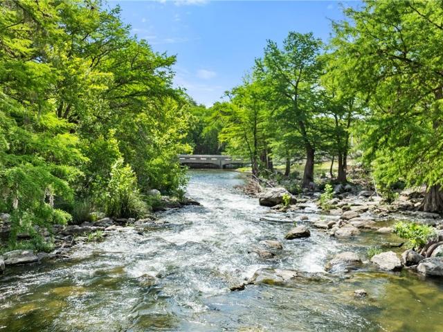 1242 Ervendberg Avenue Lot 1