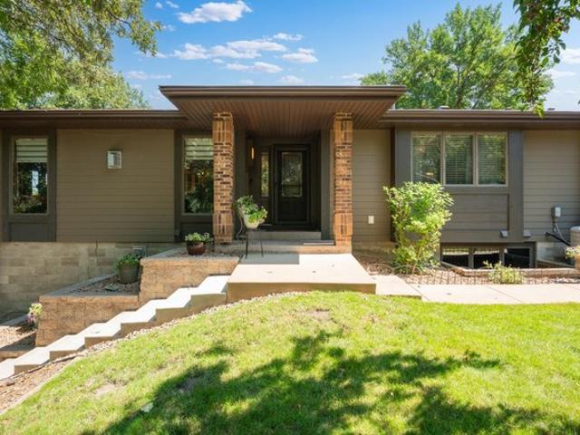 1242 19th Ave NE, Rochester, MN 55906