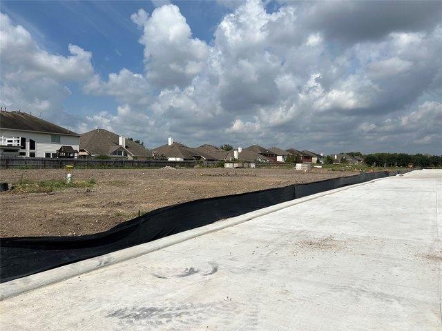 12430 Alston Rd, Sugar Land, TX 77478