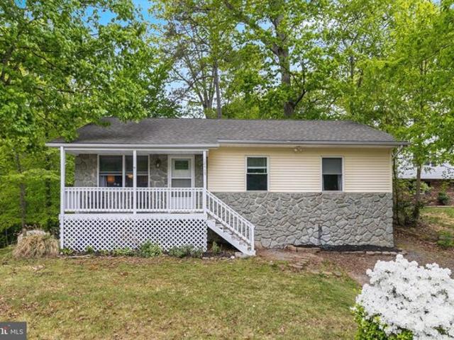 12435 San Jose Ln, Lusby, MD 20657