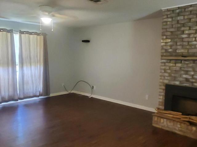 12438 Briarwood W Drive