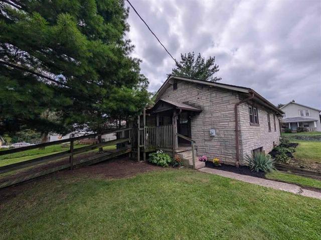 1243 Crosshall St, Richmond, IN 47374