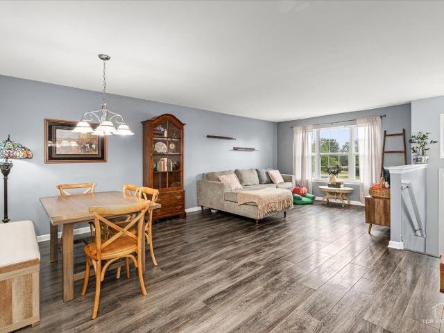 1243 Derry Lane