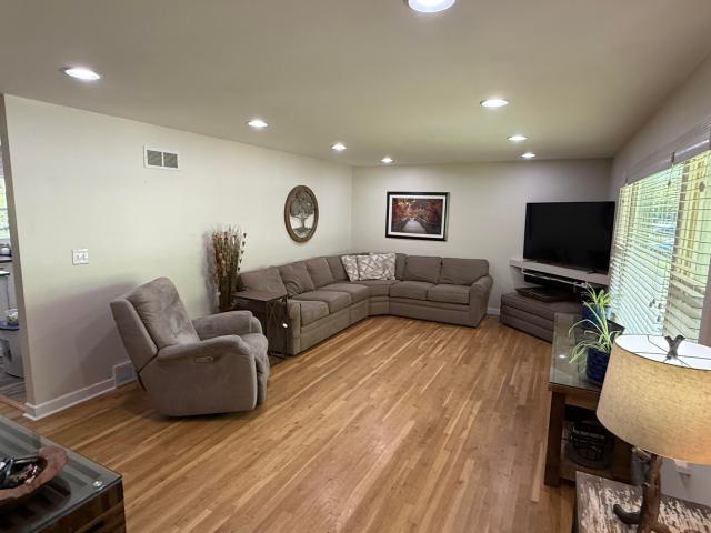 1243 Dogwood Drive
