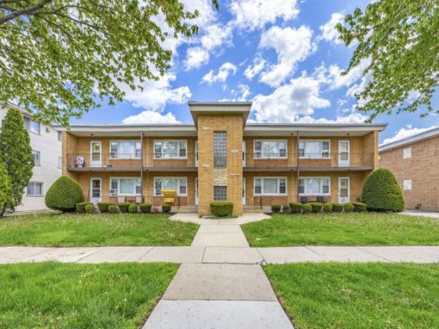 1243 Homestead Rd, La Grange Park, IL 60526