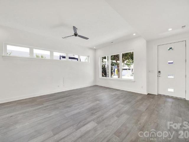 1243 Realta Drive