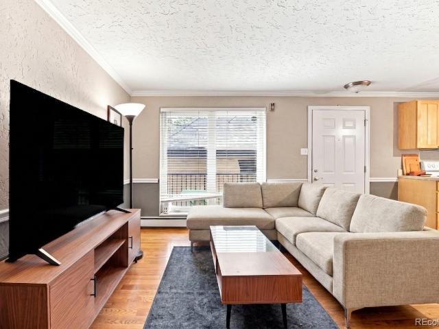 1243 Vine Street # 6
