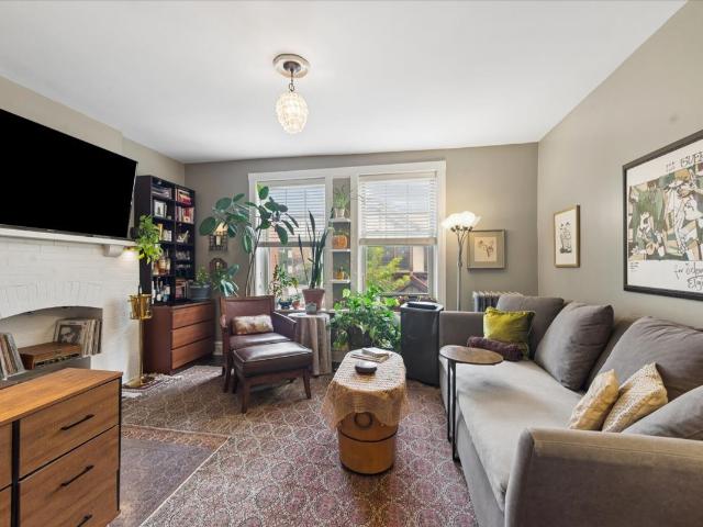 1243 W Thorndale Avenue # 2E
