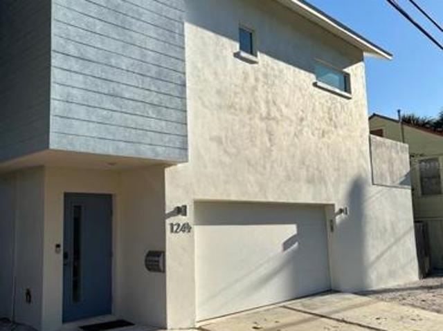 124 1/2 7th Ave N, Saint Petersburg, FL 33701