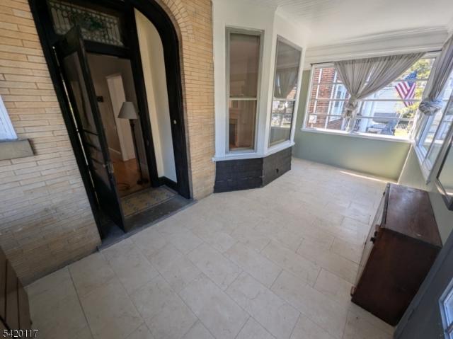 124 2nd Ave # 1