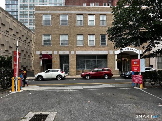 124 Court St, Unit 406, West Haven, CT 06516 | MLS #24153 | Compass