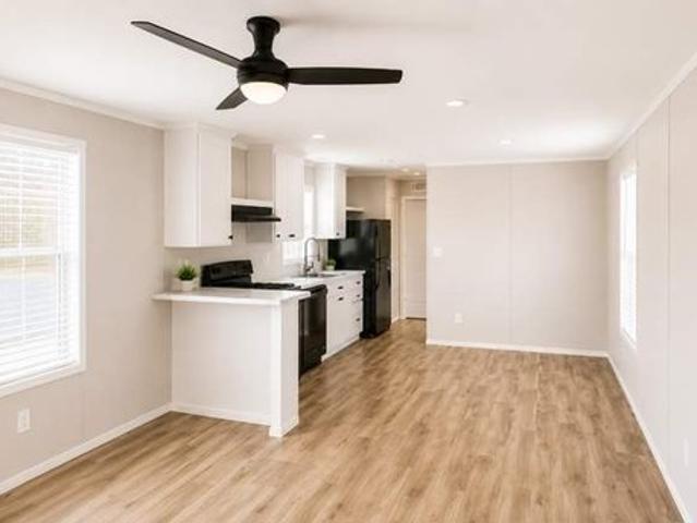 124 Colony Cir, Williamsburg, VA 23185
